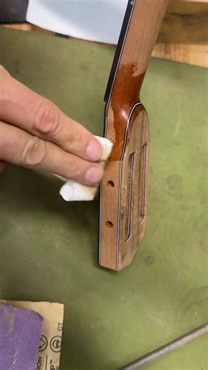 Beau Hannam / Guitar Maker & Repairer / YouTuber on Instagram: "Shellac sealer wash coat before oil based pore filling. 🎸 #luthier #luthierlife #woodworking #guitarmaker #guitarrepair"