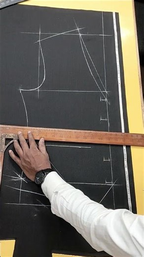 waistcoat cutting tutorial #fashion #3piecesuit #clothing #worldtailor