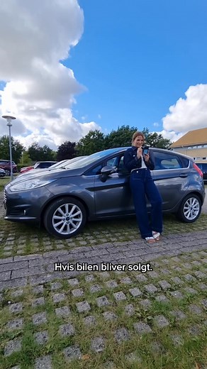 100.000 danskere har allerede solgt deres bil via Autocom.dk Vi forbinder dig med over 4.000 bilforhandlere som byder mod hinanden om din bil. 🔹 Du får bud fra hele landet 🔹 Du bestemmer mindsteprisen 🔹 Ingen skjulte gebyrer – kun salær ved salg En forhandler giver dig ét bud. Vi giver dig mange. Hos os byder forhandlerne mod hinanden, så du får den bedste pris 💰 Sådan fungerer det: – Du beskriver din bil og uploader billeder – Vi sætter den på auktion for dig – Du sætter en mindstepris. Ram