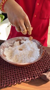 If you don't know how to cook soaked soya chunks, give this recipe a try you'll be delighted by how crispy and flavorful it turns out! Recipe Ingredients: Soaked soya chunks 200gms Garlic powder 1tsp Onion powder 1tsp White pepper powder 1tsp Peri Peri mix 2tsp Salt to taste Mixed Herbs 2tsp Butter milk 200ml Maida 300gms Corn flour 150gms Same spices as above. Ice water Oil for frying Refer the Vidoe above for detailed Recipe 💯 Recipe by Omkar✨ . . . . . #soya #snacks #traditional | Omkar Pawa