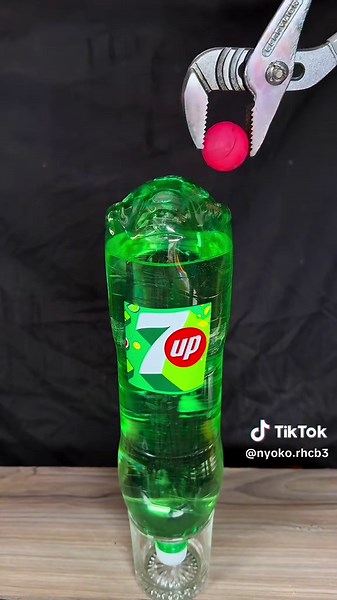 Red Hot Ball Experiment with 7Up: ASMR & Science Fun
