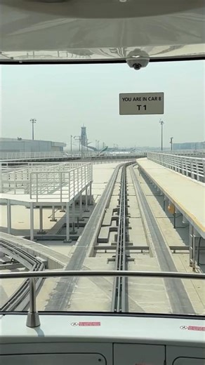 Dubai DXB Skytrain T1 🚆😍 #uae #dubai #skytrain