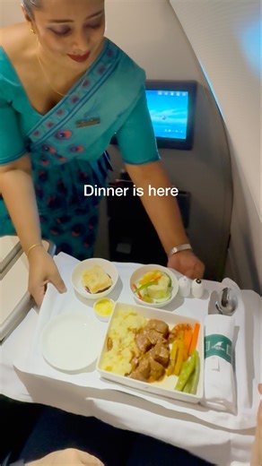 Dinner Onboard Sri Lankan A330 Business Class