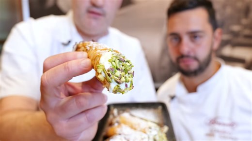 Easy Valentine’s cannoli recipe step-by-step