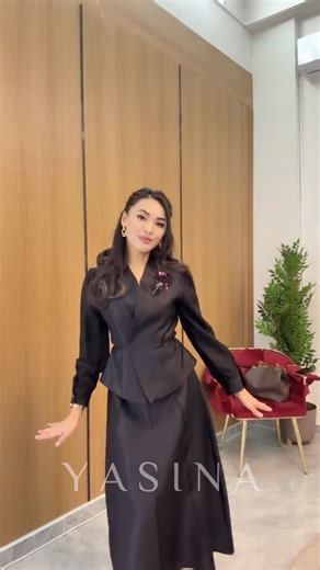 ДЕЛОВАЯ ЖЕНСКАЯ ОФИСНАЯ ОДЕЖДА/ДЛЯ УЧИТЕЛЕЙ on Instagram: "Двойка🔥 Размер:44/46/48 Цена:35.000 Номер для заказа : 87716330627 Ред и рассрочка действует без процентов ✅ Адрес: г.Алматы, мкр Аксай 5.25 ТЦ USH SUNQAR-2этаж 50в бутик✅ Доставка имеется по всему Казахстану #dekabrr4x"