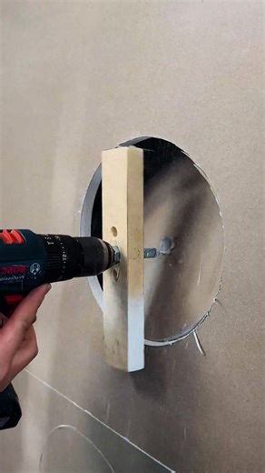 DIY drywall circle cutter | Genius Inventions