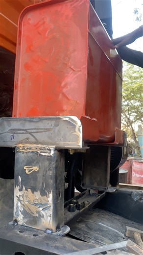 Dumper Hydraulic Jack Stand Fabrication 🔧 | Strong Support Installation#workout #welding