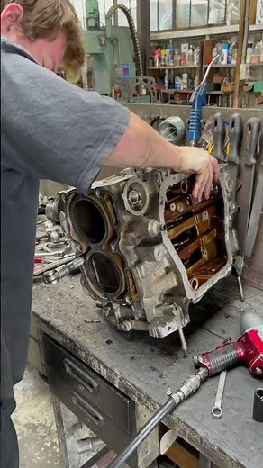 NEARLY NEEDED A NEW ENGINE! Subaru engine GETS FULLY DISASSEMBLED!! EJ20 almost spun a bearing…