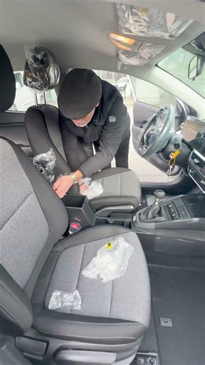 Novi KIA STONIC unwrap - PAN JAN