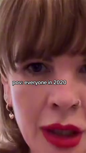 Reflecting on 2020 Through Chelsea Lee Art