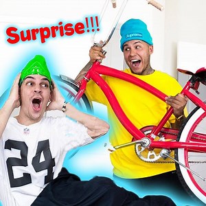 I'M GIVING LIL MOCO HIS DREAM LOWRIDER BIKE 🤩 | Derek Deso