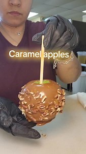 85K views · 153 reactions | Caramel apples available today  Dubai chocolate strawberries and bars available  Tamarindo apples  Open Till 9 | Sebastian's Snack Shack | Facebook