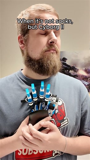 When it's not socks... #azeron #gamingkeypad #azeroncyborg2 #azeronkeypad #cyborg2 #azeroncyborg2