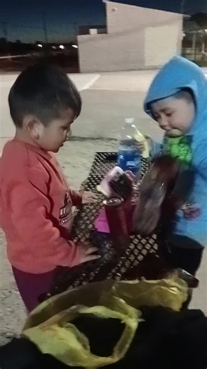 playing store😁😁😆