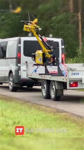 Incredible Snow Stake Collection Machine