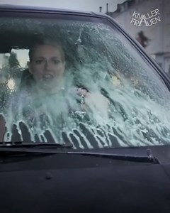 Vielleicht war das ja Teil des Plans? 🤡 #knallerfrauen #klassiker 👉„Knallerfrauen“ jetzt kostenlos streamen auf Joyn. | Knallerfrauen