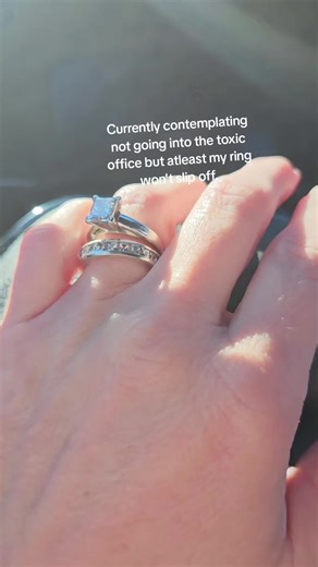 Ms. Mayhem | Unhinged 🙉🙈🙊 (@unhinged_mayhem)’s videos with original sound - Shannon Davis