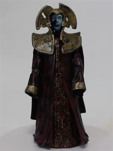 I was always pleased with this original custom of my Cloister Wraith, but like many in my early days it never quite turned out how I wanted it to...until now! Big shout out to @ebanksstudios for their fantastic Mr Quill head sculpt which really helped make this! #DoctorWho #CustomFigure #CustomFigures #TimeLord #Gallifrey #Gallifreyan #TheTwelfthDoctor #TwelfthDoctor #HellBent #Series9 #Season9