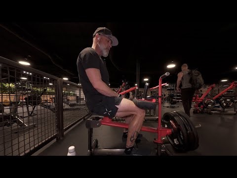 Day 30: Building the Daniel Craig Physique - Leg Day Monday, Week 2