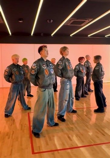 D.LEAGUE 25-26 SEASON ROUND.3 “MAJIMEKAっ！！” #LDHSCREAM Full Member Performance ♪MAJIMEKA feat. DABO 各種音楽サイトにて楽曲配信中!! #dleague @D.LEAGUE OFFICIAL