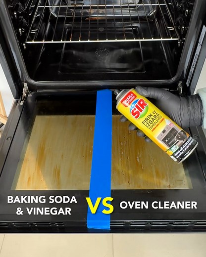 567K views · 252 reactions | Baking soda & vinegar vs Oven cleaner | HistoryLens | Facebook