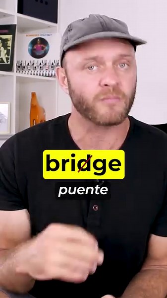 ¡No digas la letra "d" en inglés! Presiona el botón de continuar para aprender más 👉🏻 @aprenderinglesamericano #nodigas #learnenglish #english #ingles #aprenderingles #cody #pronunciation #vocabulary #foryourpage #fyp #spanish #basico #beginner | Aprender Inglés Americano