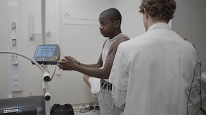 21K views · 1.6K reactions | | #Mercato #Angleterre | ✅ Visite médicale validée pour Noah Sadiki !L’international congolais s’est engagé pour cinq saisons avec Sunderland AFC ✍️ #NoahSadiki #Sunderland #RDC #Transfert | Jenovic MBOWA | Facebook