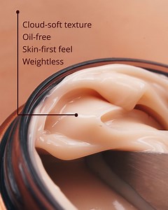 An ‘air-whipped-herb-cloud’ that seamlessly melts and absorbs into your skin ultra-fast. https://AGuYDi.short.gy/EctHB5 Full of skin-loving ingredients that Exfoliate Plump Moisturize Mattify! 💖A fresher, firmer, and younger-looking appearance 💖A quick detox with its clinically tested ingredient combination that stimulates intelligent superficial dead-cell exfoliation 💖Cooling and toning hydration with maximum-moisture punch 💖A plumped yet supple baby-like appearance 💖A soft blend of pearle