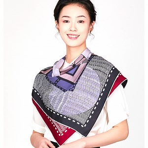 [Hot Item] Custom Double-Sided Digital Pinting Silk Scarf with Fashion Pattern