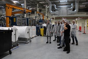 Firma Ontex otworzyła nową halę produkcyjną w Radomsku. Czeka 150 miejsc pracy. ZDJĘCIA