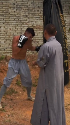 21K views · 446 reactions | Speed and reflex training with my master -#training #speed #and #reflex #focus #motivation #kungfu #dragon #myman #bagwork #move #on | Sachka Wenk | Facebook