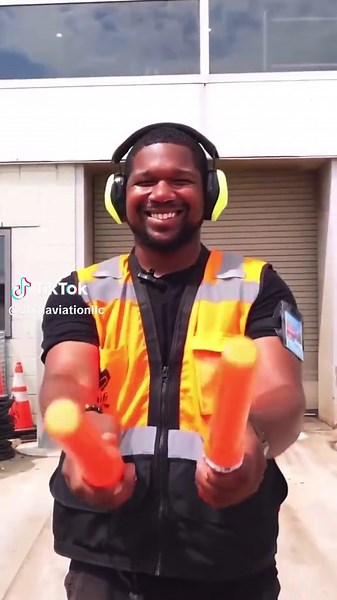 Marshalling aircraft is our favorite dance 🤗🕺 Our Unifi Ramp Agents help keep flights on schedule by safeguarding baggage and cargo, marshalling customer aircraft and other related duties while working in an exciting fast-paced environment! ✈️ No previous aviation experience is required to get started as a full or part-time Unifi Ramp Agent. Visit our unificareers.com to apply online today. #JoinUnifi #RampLife