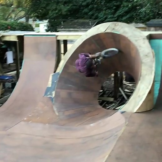 Trey Jones always with the craziest setups! #skatelite 🔥 #bmx #bmxlife #diy #ramp #bmxpark #bmxlove #backyardramp #crazy #bmxforever #florida #bmxboy