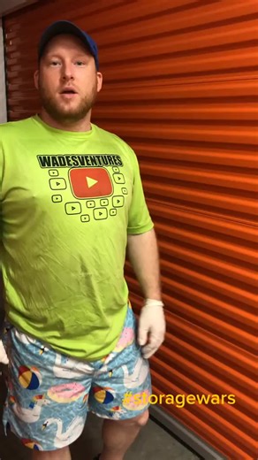 Video #storagewars Just bought an Abandoned Storage unit Paid 400 and found gold and silver #Storage