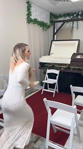 149K views · 466 reactions | Runaway bride exposes groom  video by Justine and Danny | TrendStorm | Facebook