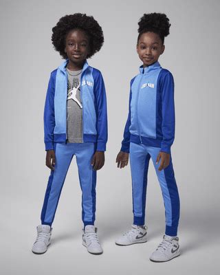 Conjunto de 2 piezas Arched Logo de tejido de punto para niños de