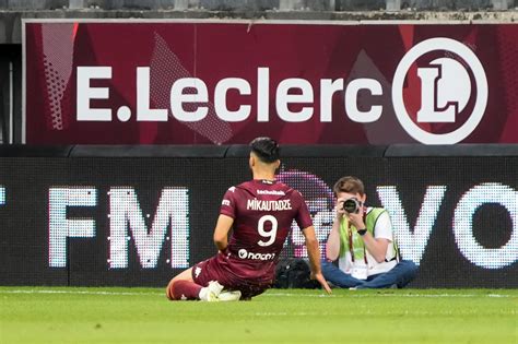 FC Metz Georges Mikautadze élu joueur du mois d août Socios FC Metz