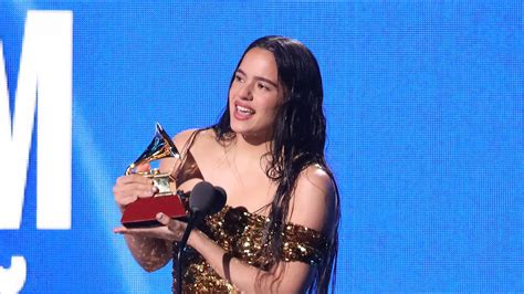 Rosalía gana el mejor álbum latino alternativo en los Grammy 2023