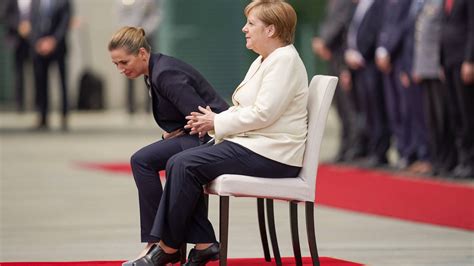 Angela Merkels Gesundheit Das Zittern Der Kanzlerin