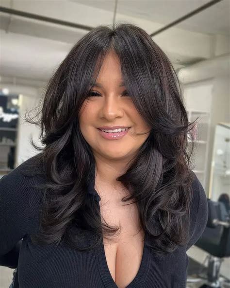 35 Lovely Butterfly Haircuts With Curtain Bangs Styleoholic