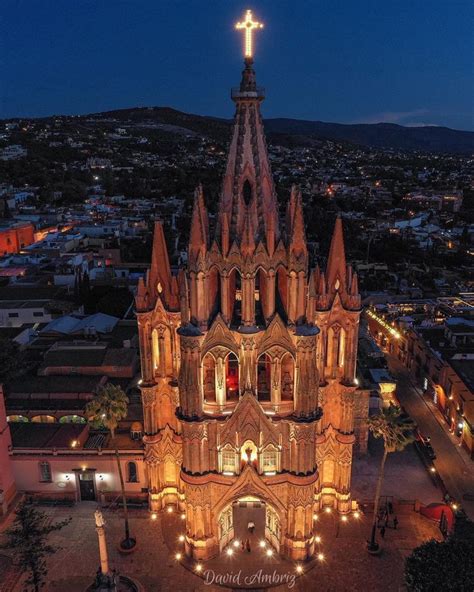Espero les guste esta foto aérea de la parroquia de San Miguel arcángel
