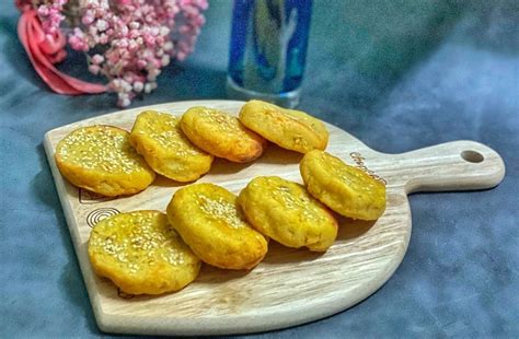 Cách làm bánh khoai bằng nồi chiên không dầu thơm ngon giòn tan cho cả nhà