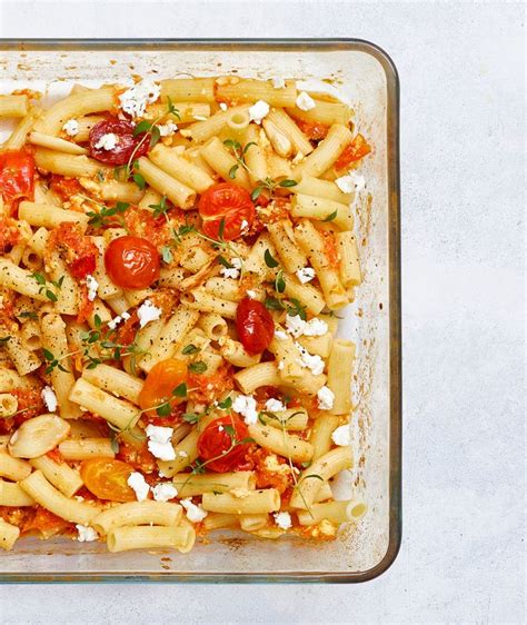 Baked feta pasta PRZEPIS na słynny makaron z fetą z TikToka