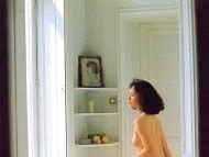 Naked Yôko Shimada in Kir Royal