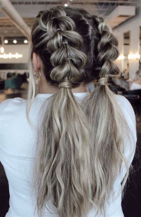 Athletic Volleyball Hairstyles That Are Still Cute