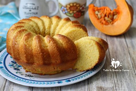 Ciambella Alla Zucca Frullata Anche Bimby Morbidissima Tutto Fa