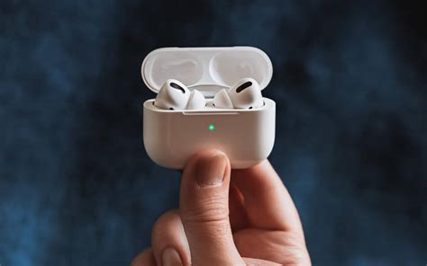 Los nuevos AirPods Pro y el nuevo iPhone SE llegarán este mes de abril