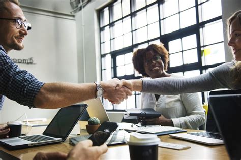 Le Mag Des Solutions Commerciales Prospection Commerciale Comment