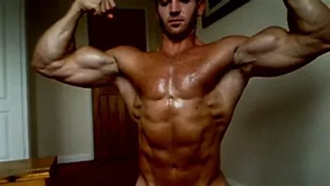 Super Sexy Muscle Hunk Adam Charlton Likes Being Naked Xhamster