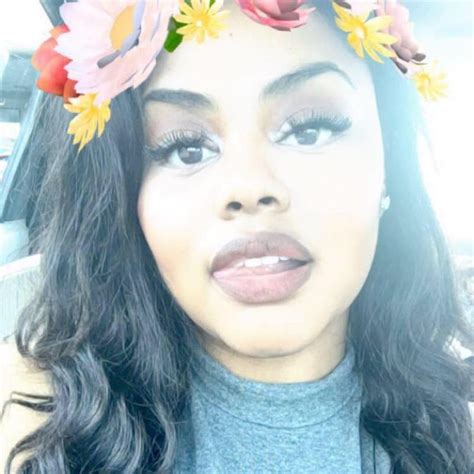 Single Woman 37 In Phoenix AZ Uptown Date Free Dating Make New Friends